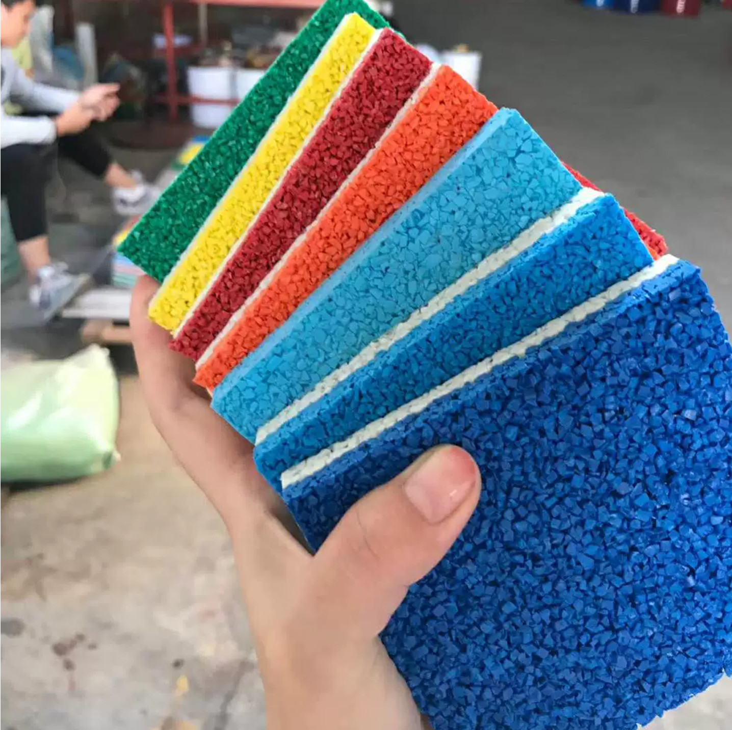 70 Shore A Colored EPDM Granules with 18% EPDM Content