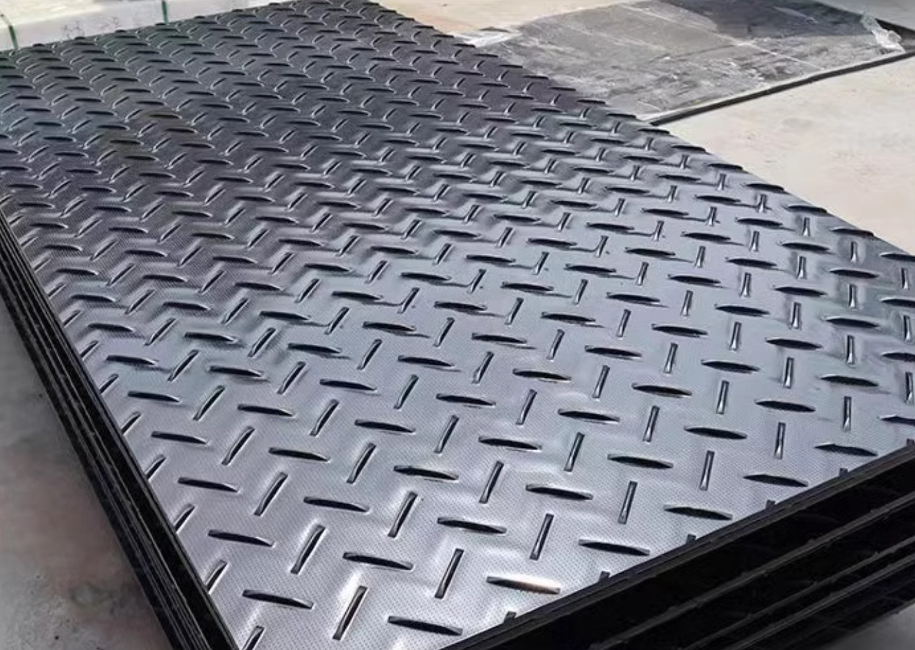 Plastic Flexibility HDPE Sheet , Floor Mat , Plastic Flooring for ...