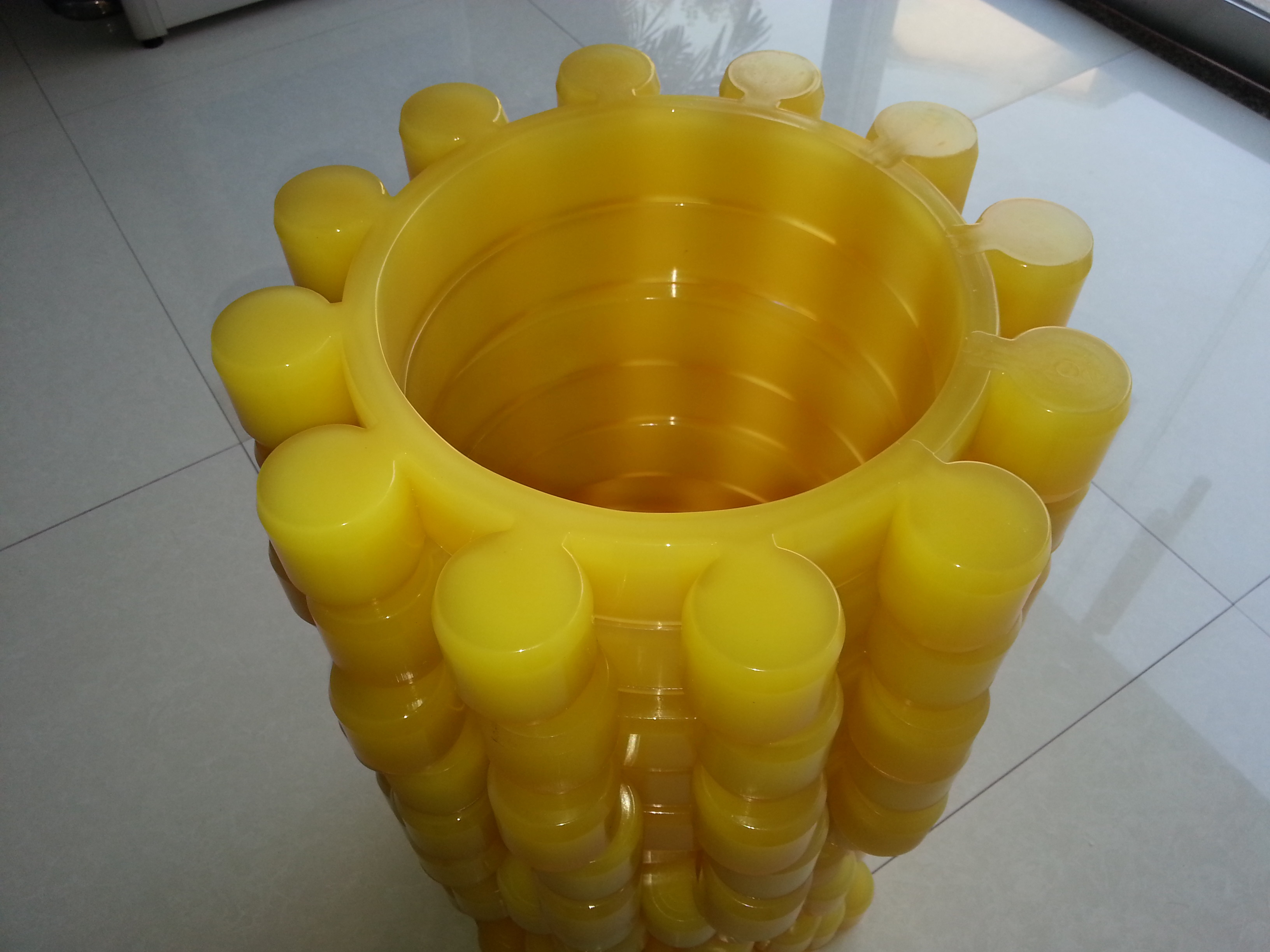 Standard Size Mt Coupling with Hardness 90 - 98 Shore A Yellow Color