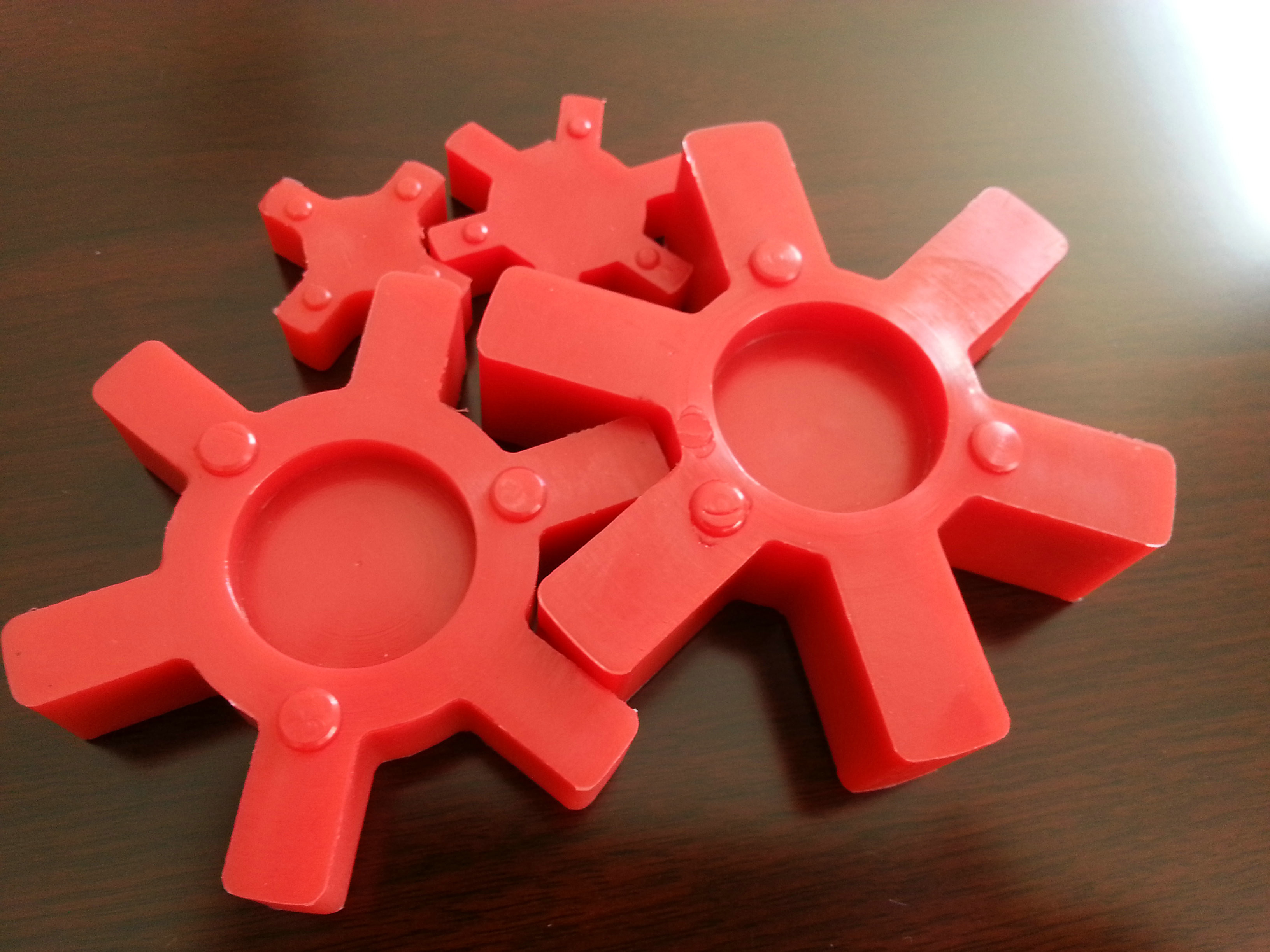 L Type Red Polyurethane / PU Coupling Taper Bore Universal Series