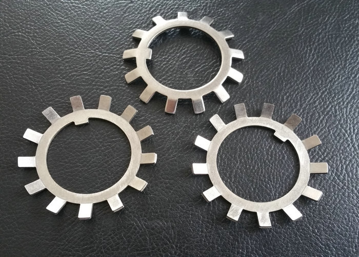 SS304 , SS316 Steel Lock Washer With External Teeth Serrated Natural Color