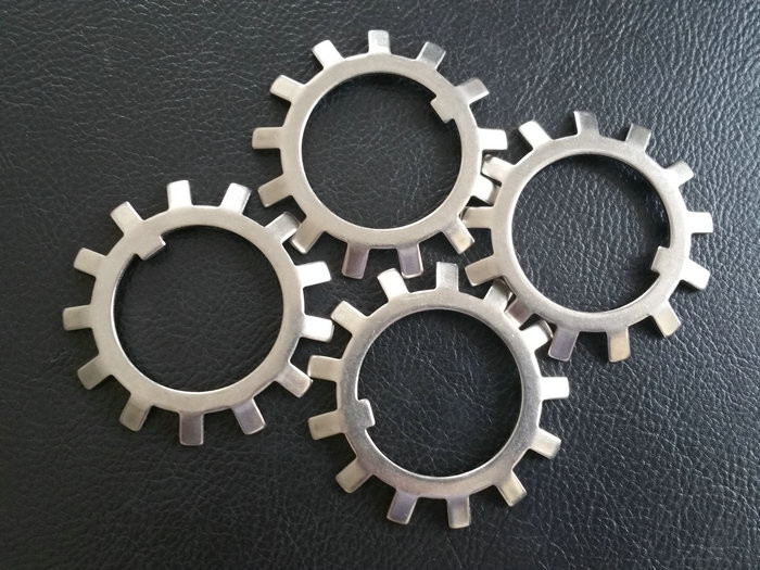 SS304 , SS316 Steel Lock Washer With External Teeth Serrated Natural Color