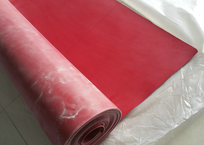 Red Natural Rubber Sheet / Gum Rubber Sheet For Truck Lining Drinking ...
